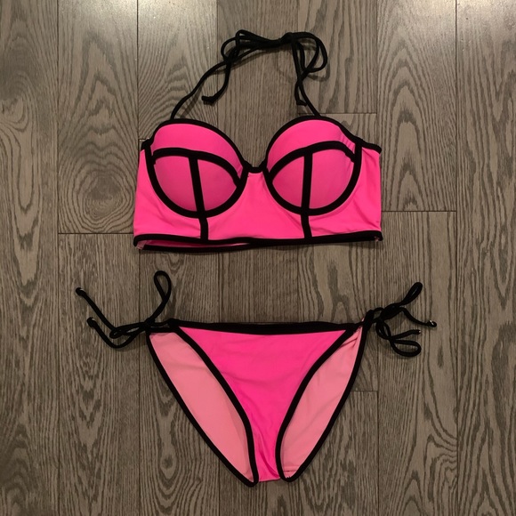 Ardene | Swim | Beautiful Neon Pink Swimsuit Set | Poshmark